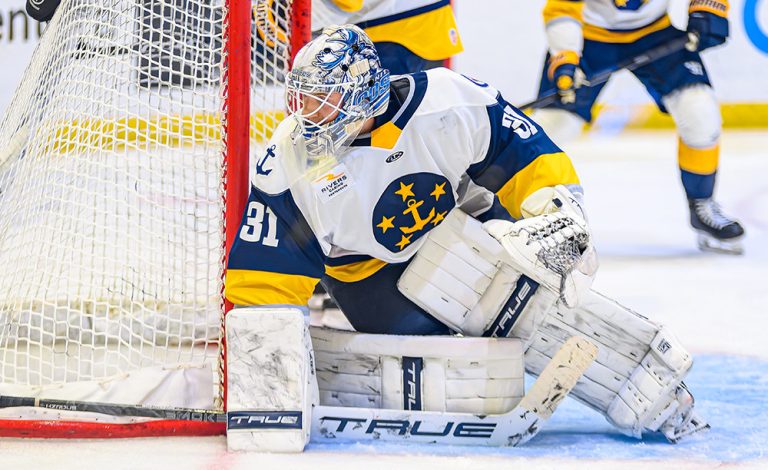 Moose Recall Alex Worthington from Norfolk - Manitoba Moose Manitoba Moose